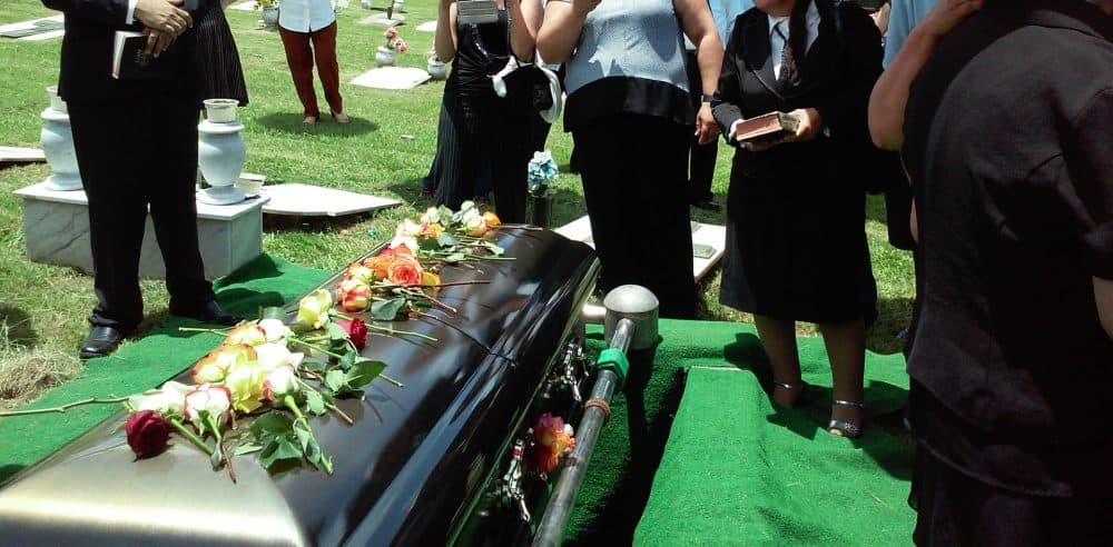 Funeral Cost Breakdown: Ultimate Guide 2021